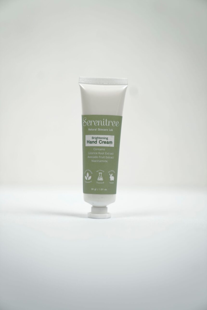 Brightening Hand Cream - Serenitree Indonesia