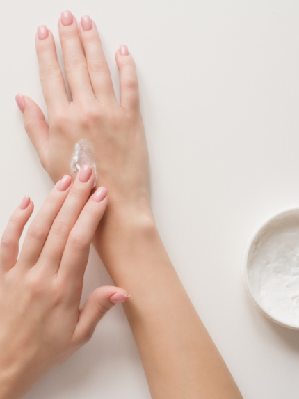 8 Cara Jitu Melembabkan Kulit Wajah Tubuh Ala Serenitree! - Serenitree Indonesia